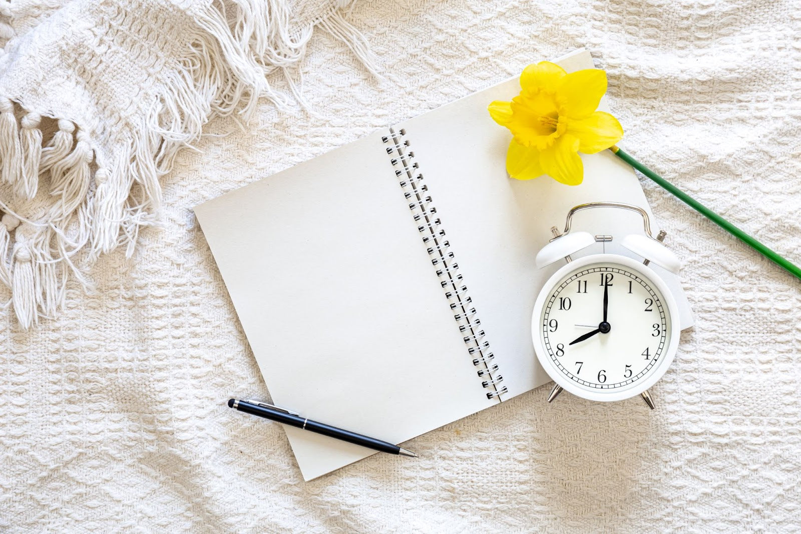What is the Best Time to Do Journaling? | Rescript