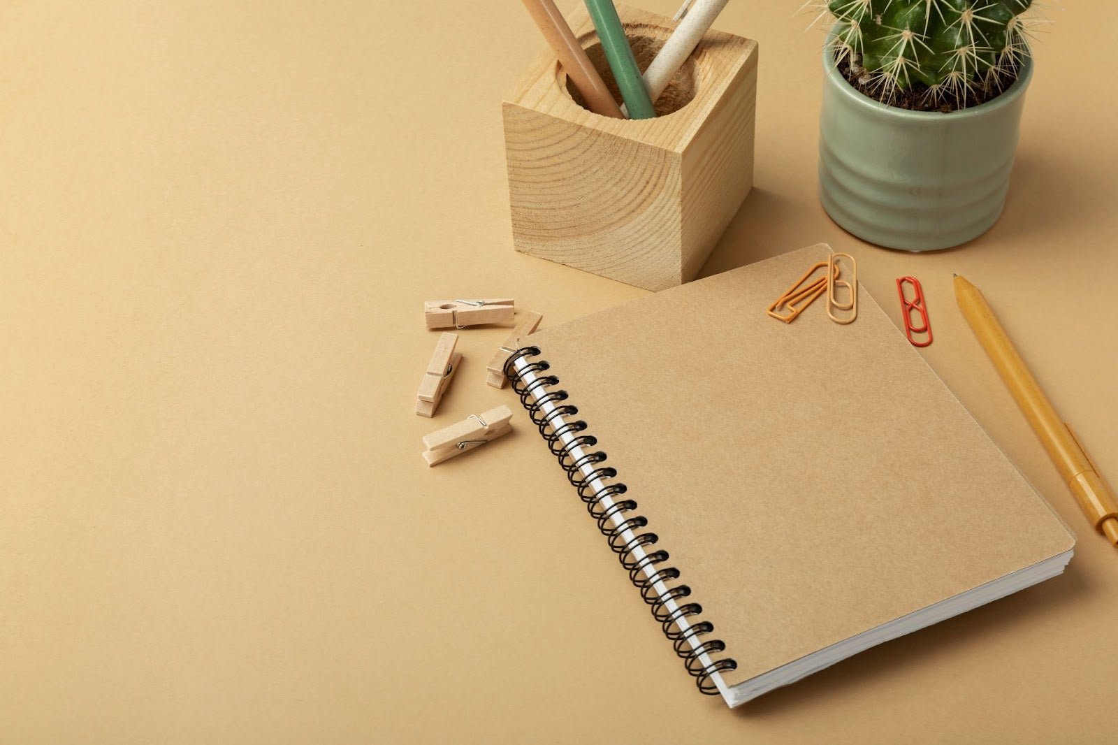 Comprehensive Guide to Recycled Paper Journals & Diaries | Rescript