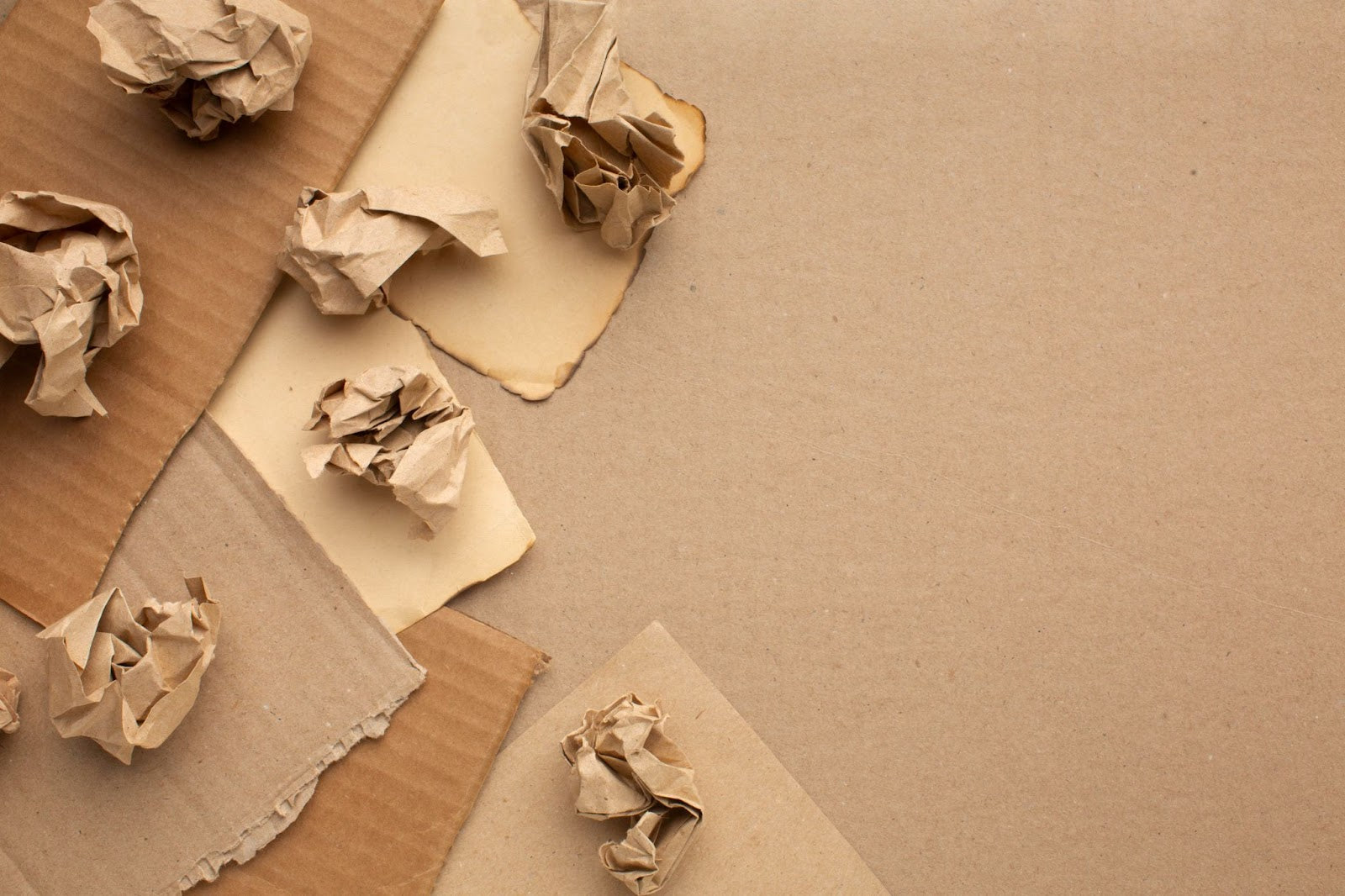 Recycled Paper vs. Virgin Paper | Eco-Friendly Comparison – Rescript